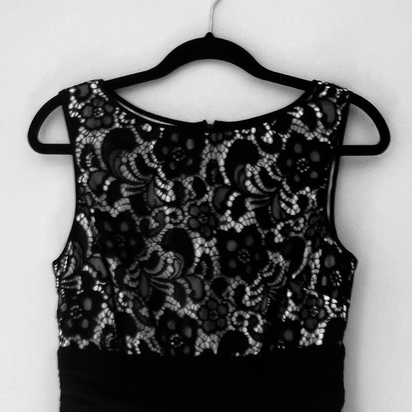 Maggy London | Dresses | Maggy London Elegant Black Lace Maxi Dress ...